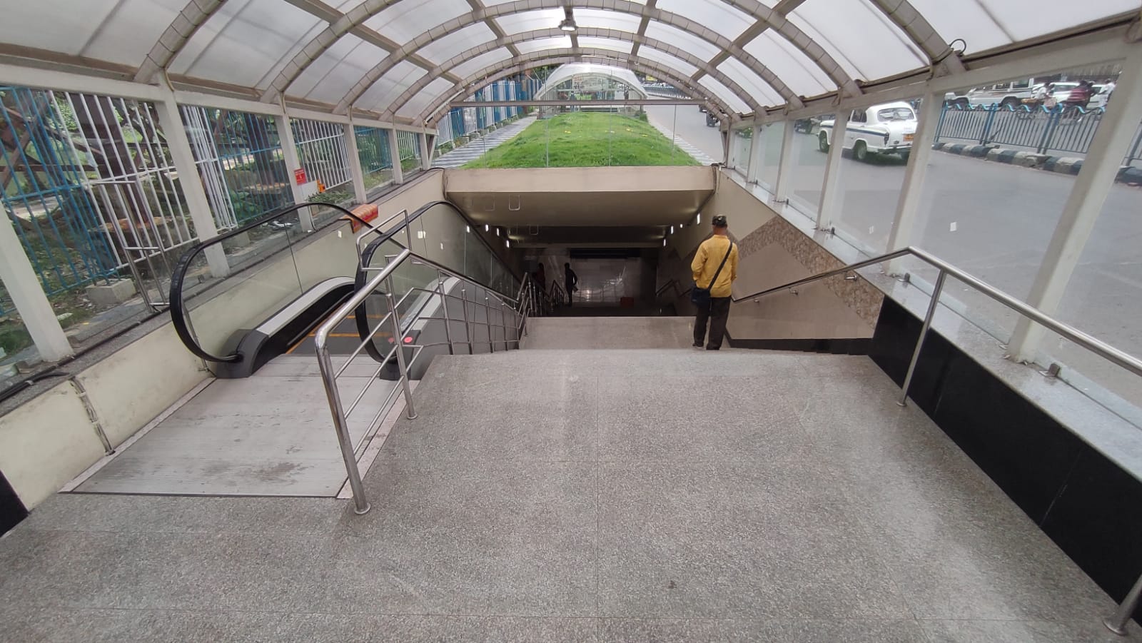 UNDERGROUND STRUCTURES